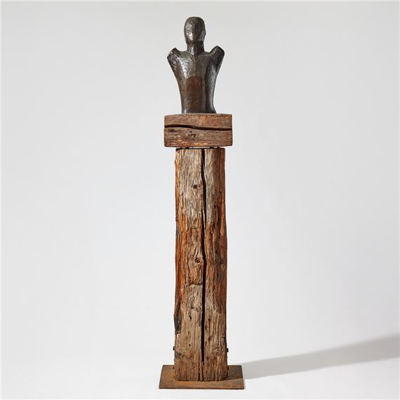 Liss Eriksson | Manlig torso | MutualArt