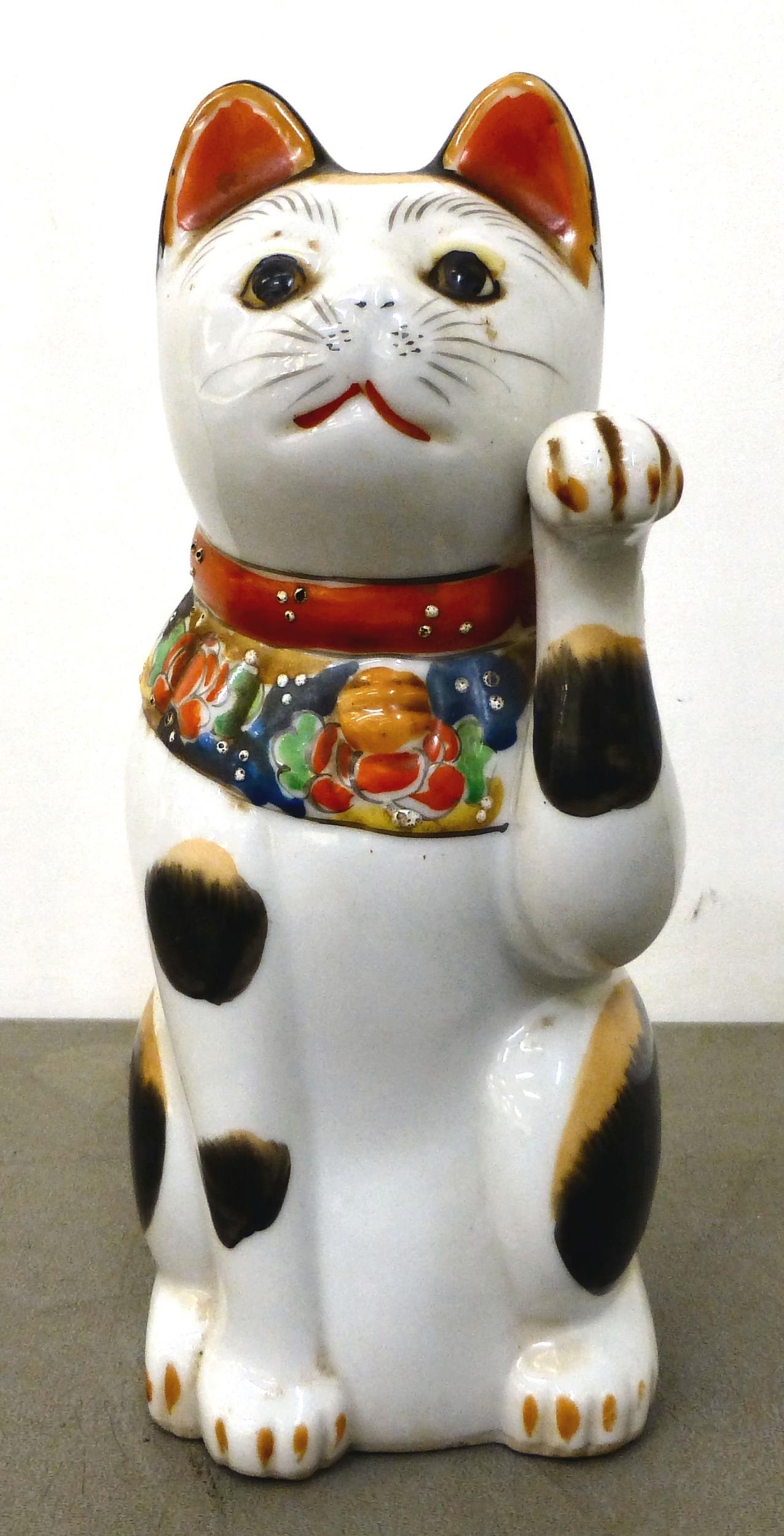 Maneki Neko | A mid 20thC Japanese porcelain Showa Era Maneki Neko 9 ...