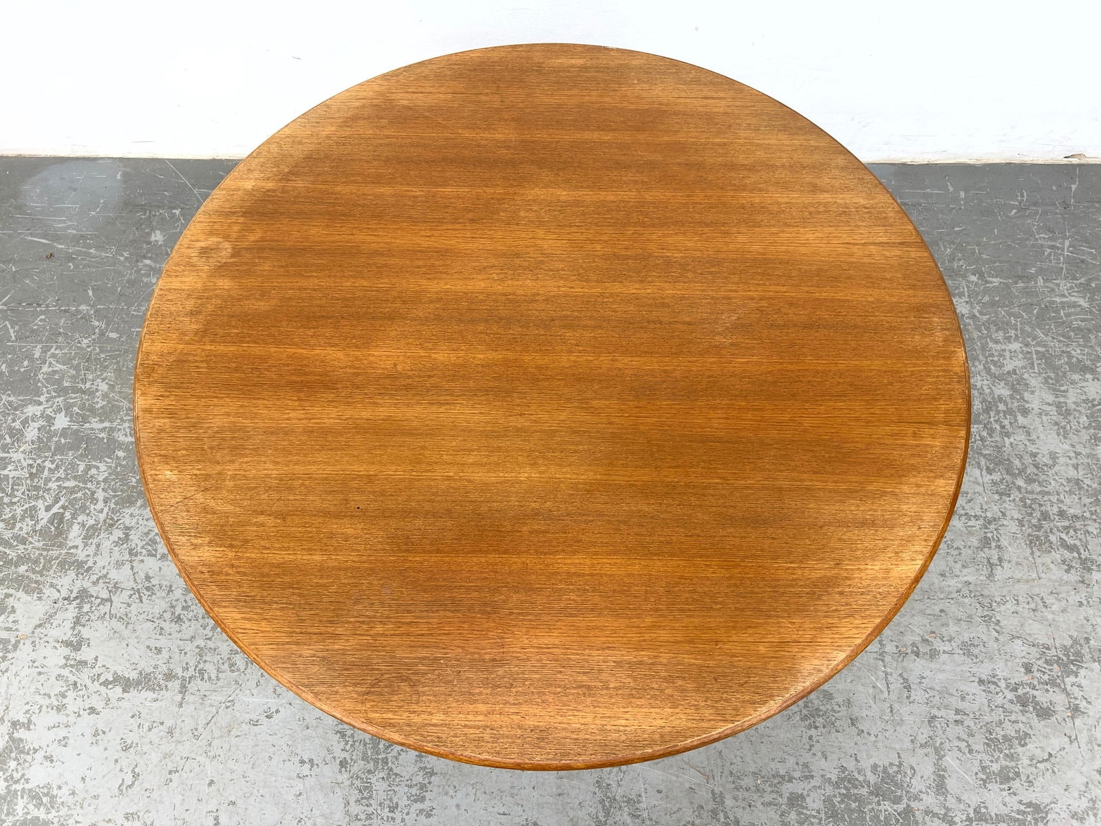 Danish Modern | Danish Modern Teak Round Coffee Table. Pedestal base ...