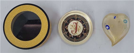 Murano | AC) Glass Paperweights | MutualArt