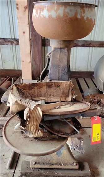 Rusty | Vintage Montgomery Ward Cream Separator | MutualArt