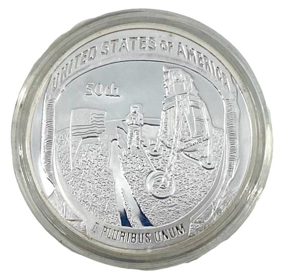 Neil Armstrong | US 999 Fine Silver Neil Armstrong Footprint Coin (2019 ...