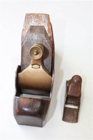 Blade | Vintage Norris of London number dovetailed sole smoothing ...