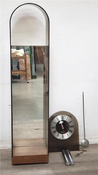 Howard Miller | Howard Miller mid-century modern clock, as is | MutualArt