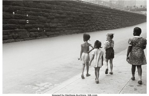 Helen Levitt | New York (Girls with Bubbles (Circa 1940) | MutualArt