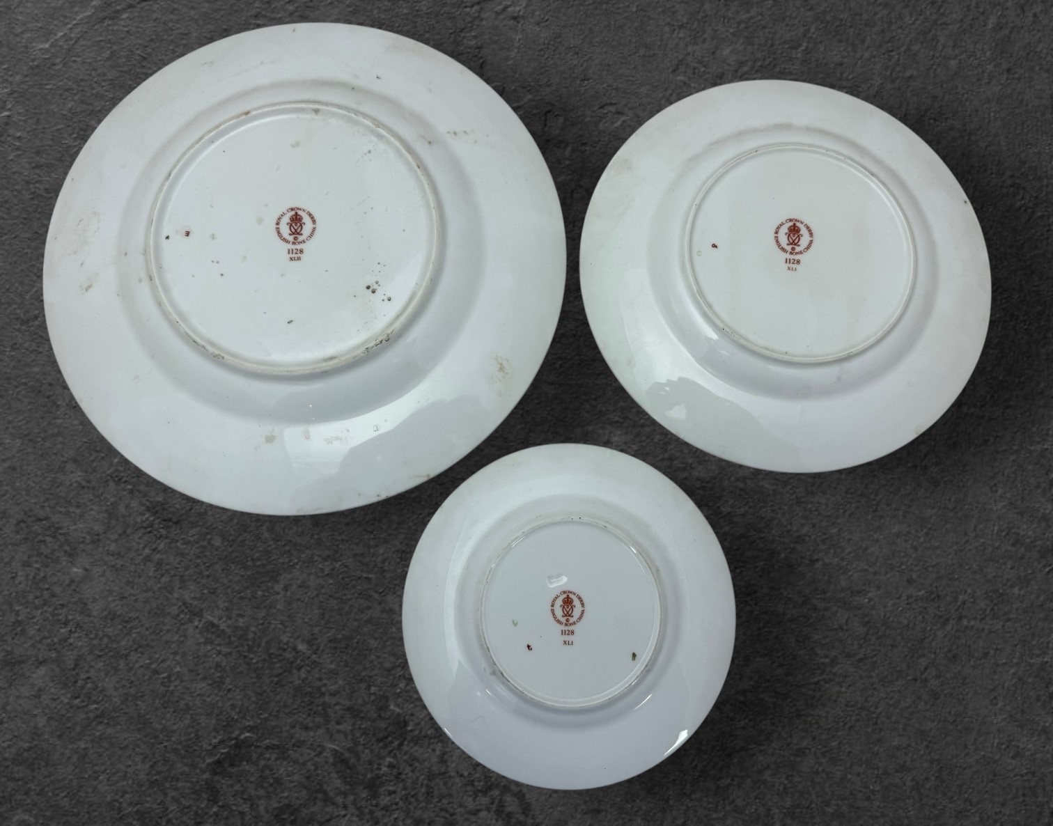 Robert Jefferson | Three Royal Crown Derby Imari Pattern cm,cm andcm no ...