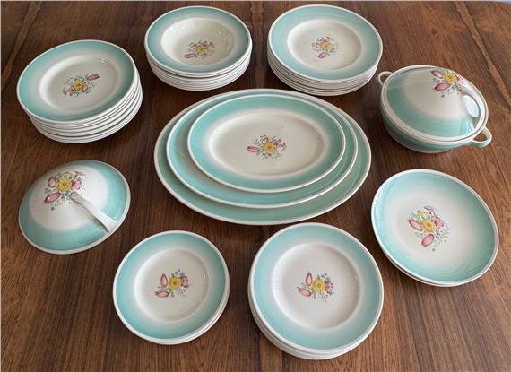 Susie Cooper | A Susie Cooper Art Deco part dinner service pieces ...