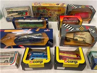 Jubilee | COLLECTION OF CORGI MODEL BUSES | MutualArt