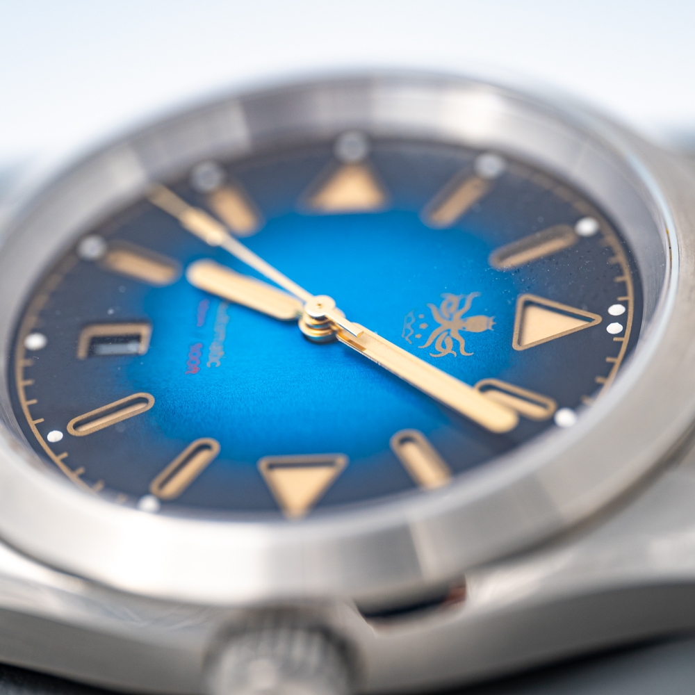 Montre | Phoibos - Nebula watch in stainless steel | MutualArt