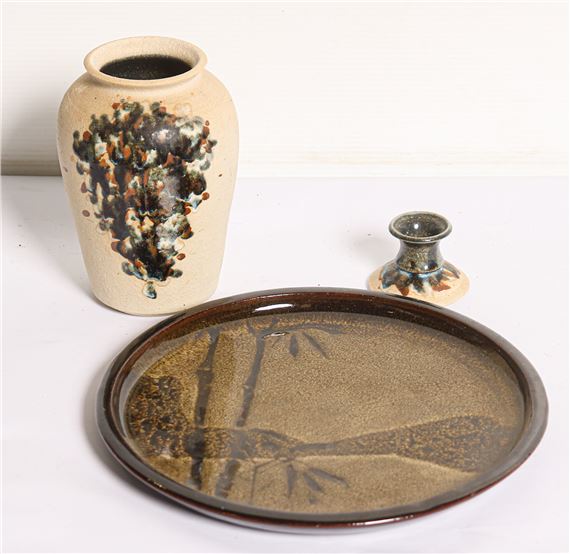 Edwards | Three studio pottery pieces | MutualArt
