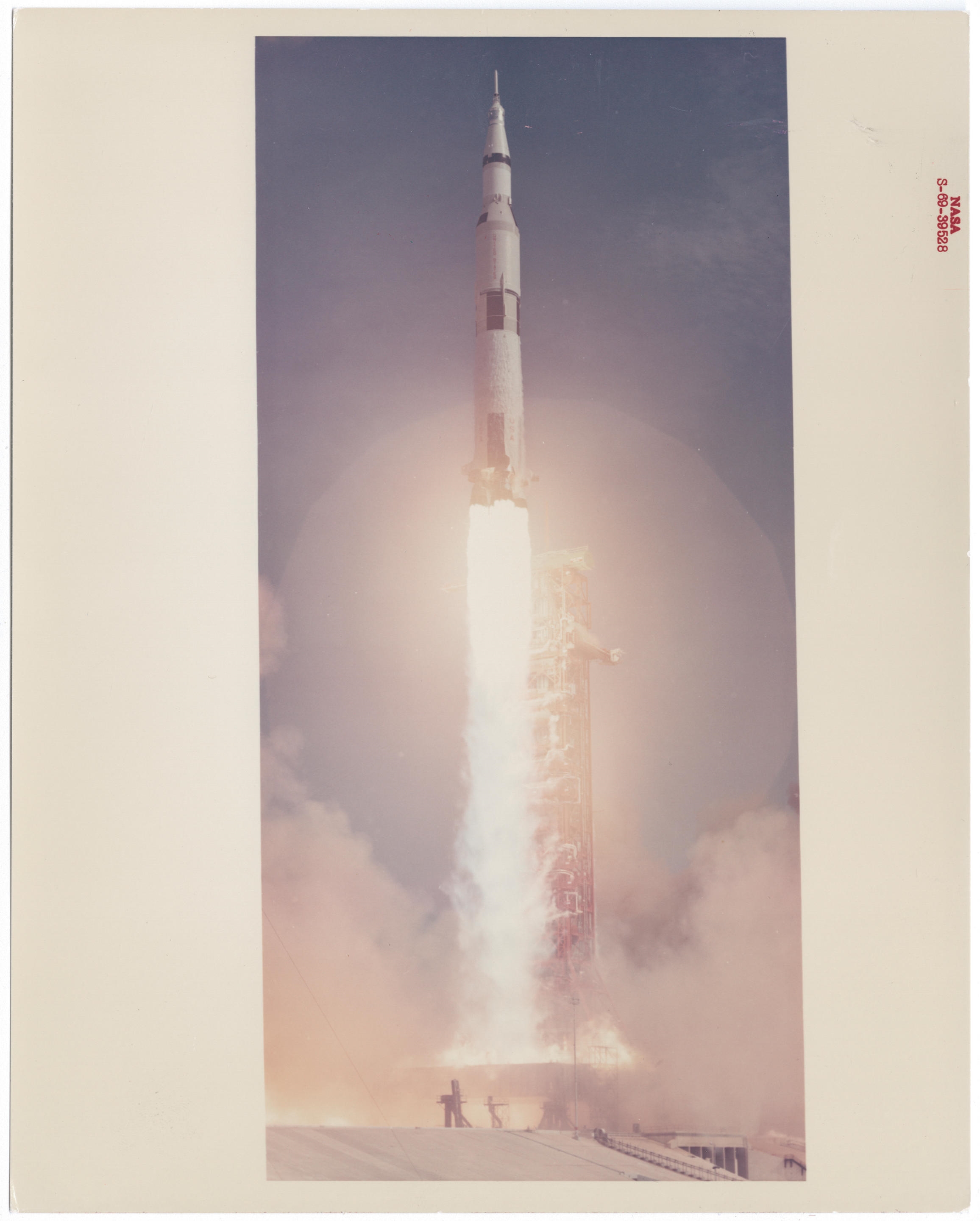 NASA | [Apollo 11] THE GIANT SATURN V PROPELS HUMANITY TO THE SURFACE ...