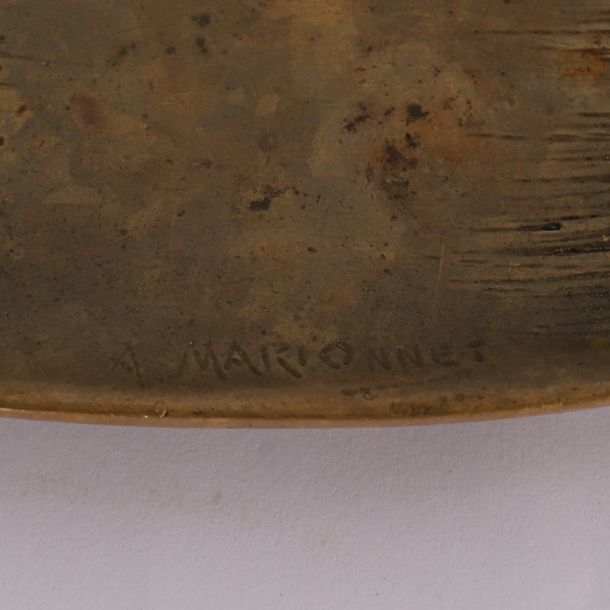Albert Marionnet | Gilt-bronze vide-poche, decorated in relief with ...