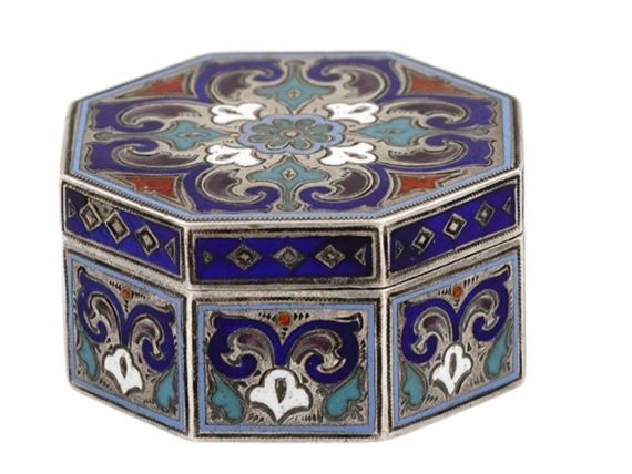 Gustav Klingert | RUSSIAN SILVER AND ENAMEL PILL BOX, 1882-1899 (1887 ...
