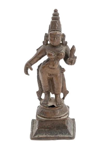 Parvati | Indian Standing Parvati, the female figure atop a lotus ...