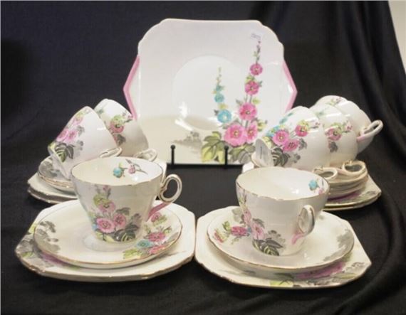 Shelley | Vintage Shelley part tea set | MutualArt