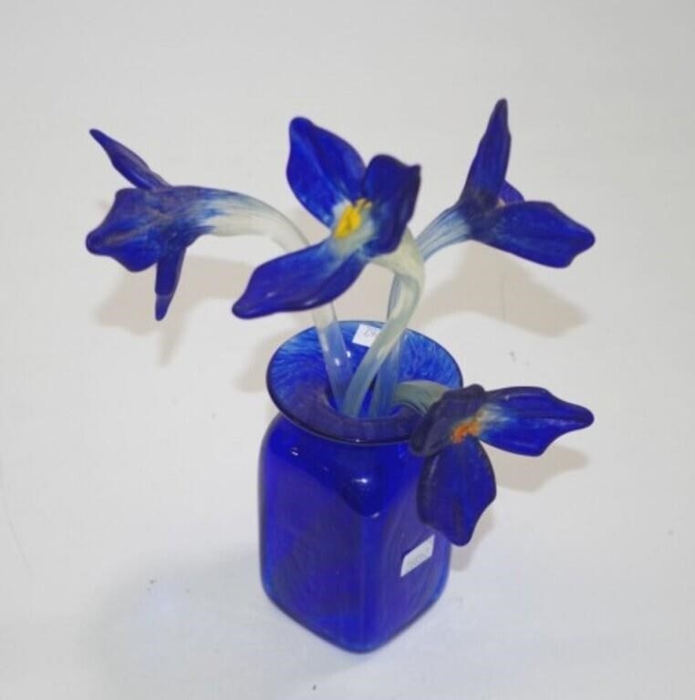 Colin Heaney | Good Colin Heaney Studio Glass bouquet blossoms | MutualArt