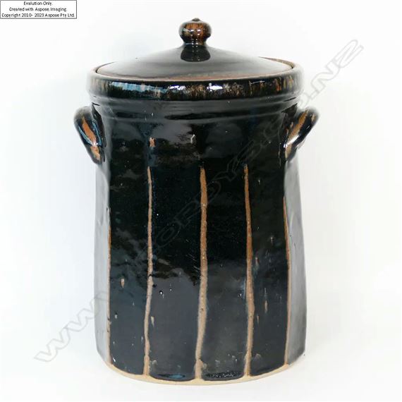Alger Peter | Peter Alger (Northland) tenmoku glazed large lidded ...