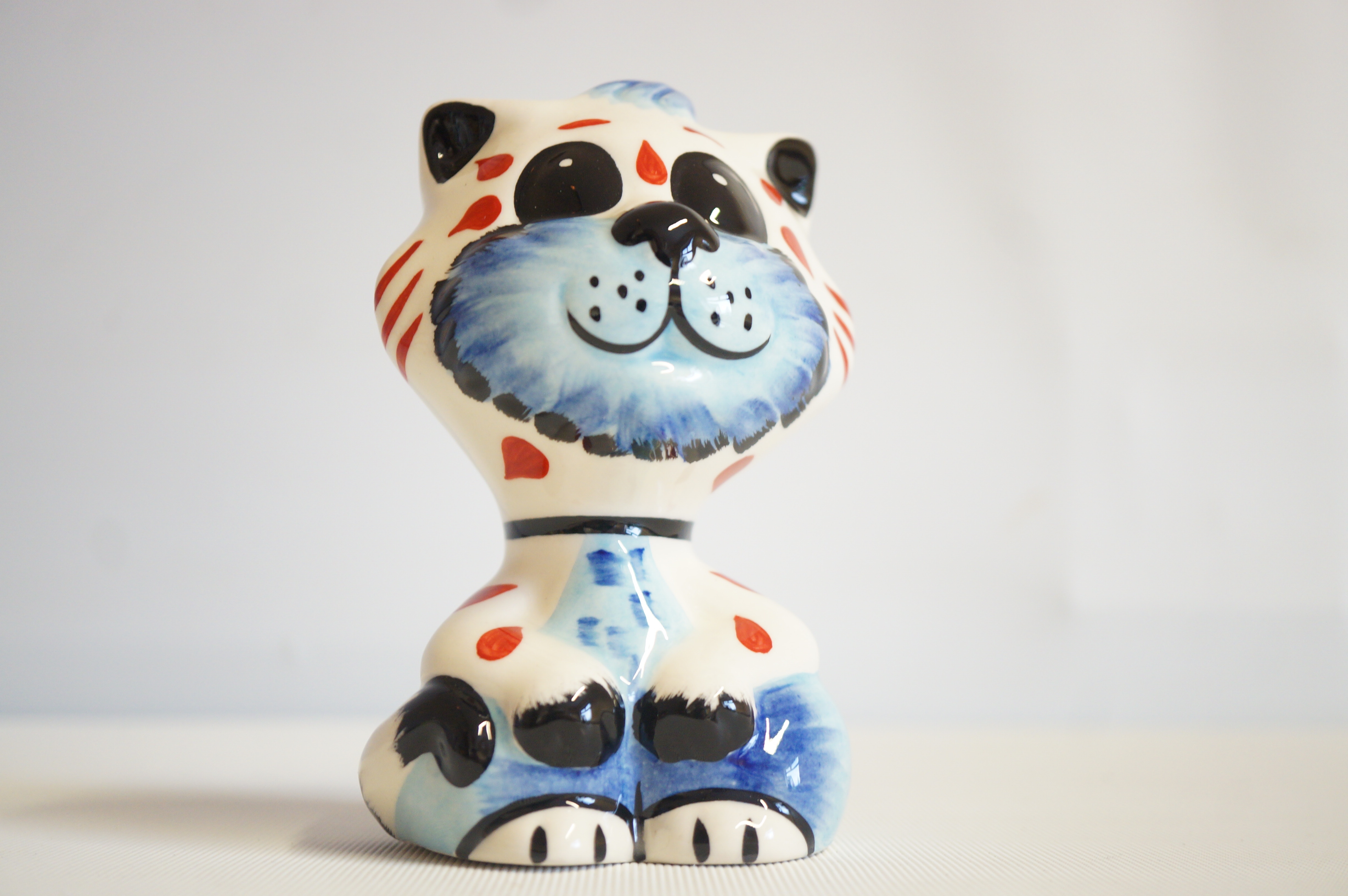 Lorna Bailey | Lorna Bailey Cat Tad | MutualArt