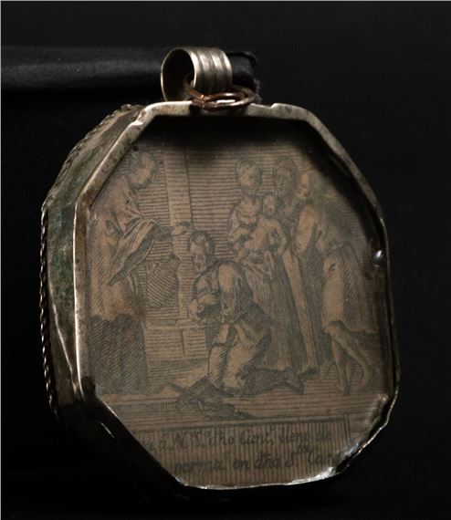 ReveRso | Relicario Octogonal tipo Medallón en plata | MutualArt