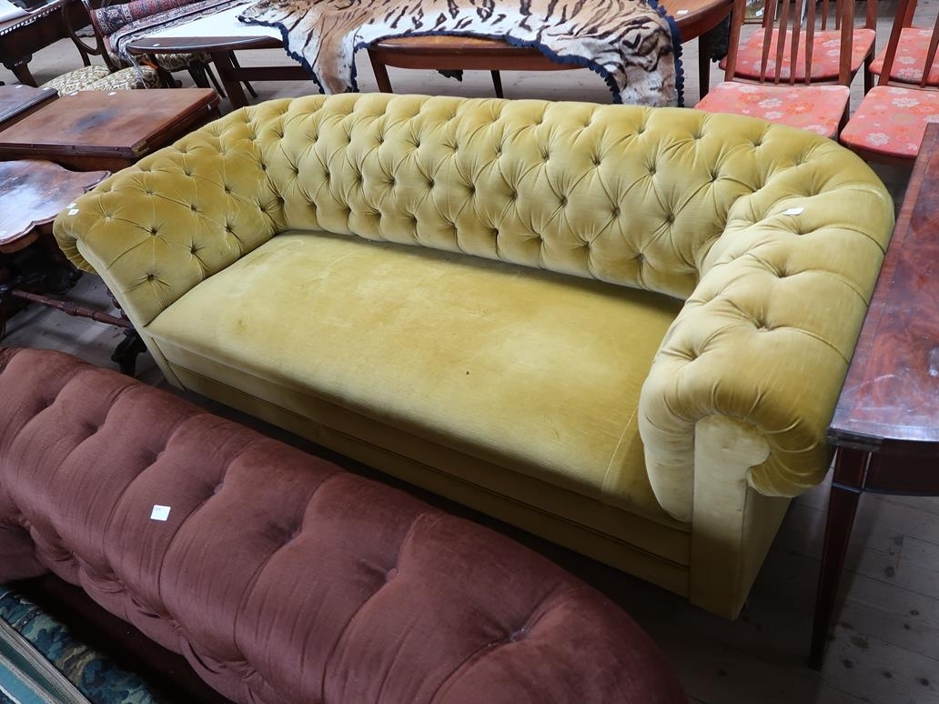 Chesterfield | VICTORIAN BUTTON BACK CHESTERFIELD | MutualArt