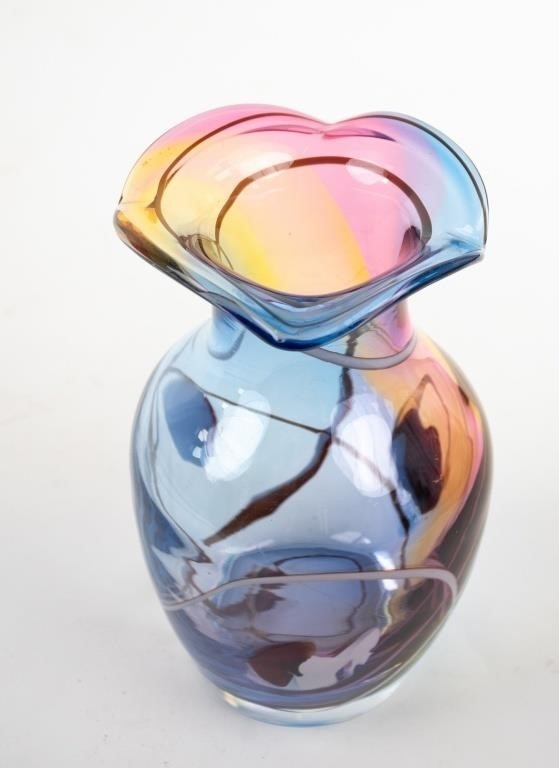 Adam Jablonski | Adam Jablonski Art Glass Vase | MutualArt
