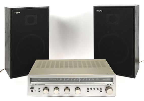 Phillips | Een F5110 Phillips Receiver met twee 9216/OOR speakers ...