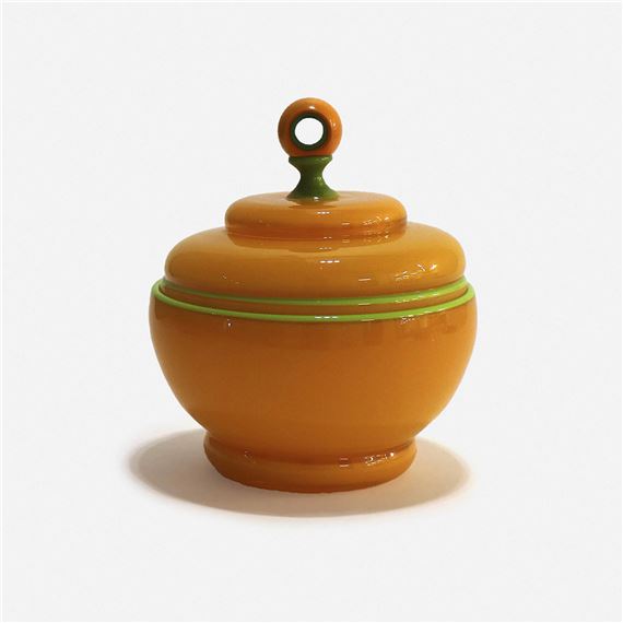 Jessi Moore | 1 Artworks at Auction | MutualArt