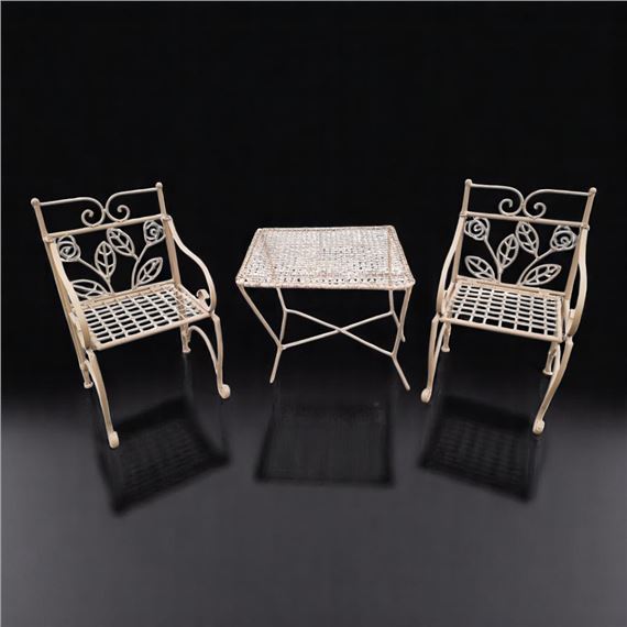 Beige | LOVELY VINTAGE BEIGE WROUGHT IRON COUNTRY STYLE CHILDREN'S ...