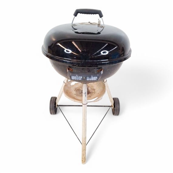 Weber | WEBER BRAAI WITH INSIDE GRIDS | MutualArt
