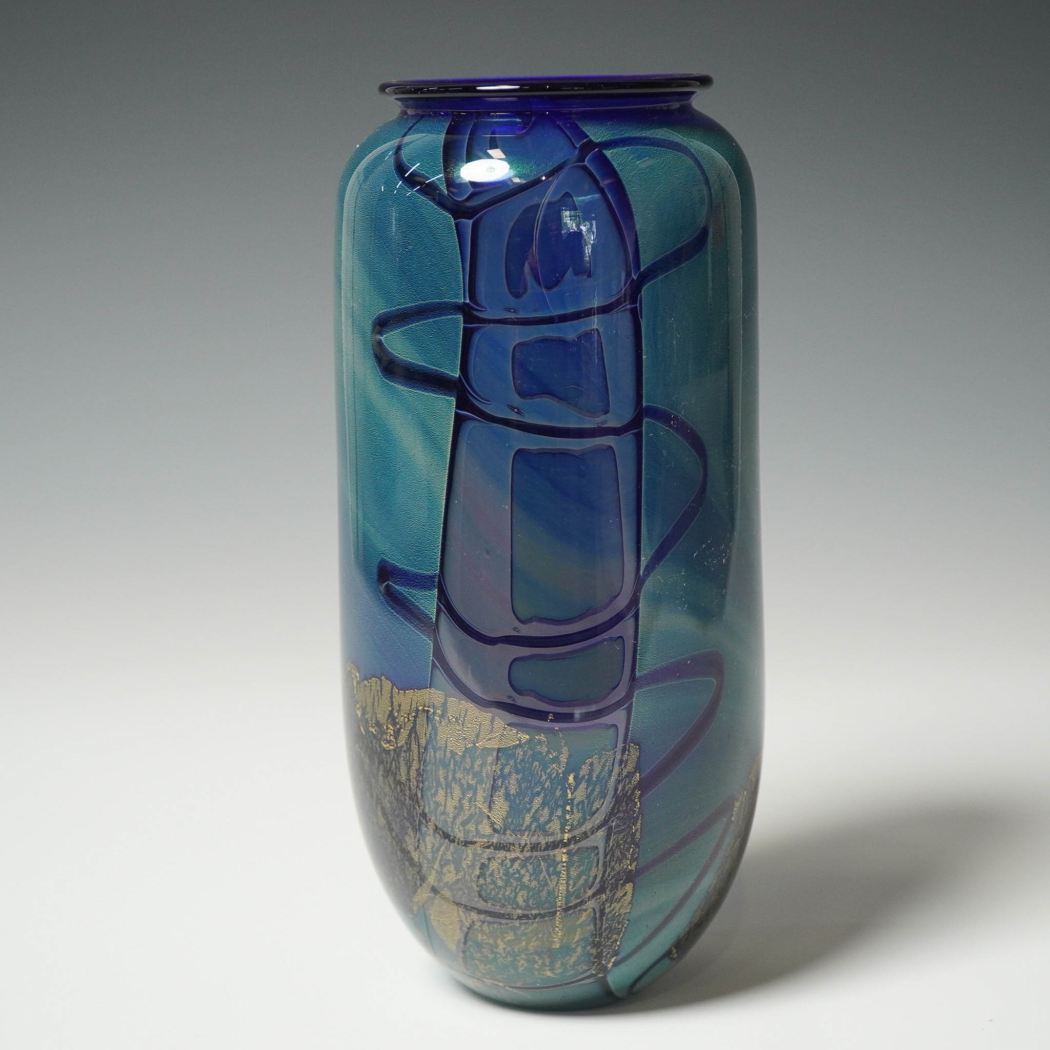 Robert Eickholt | Robert Eickholt Art Glass Vase with Gold Leaf Accents ...