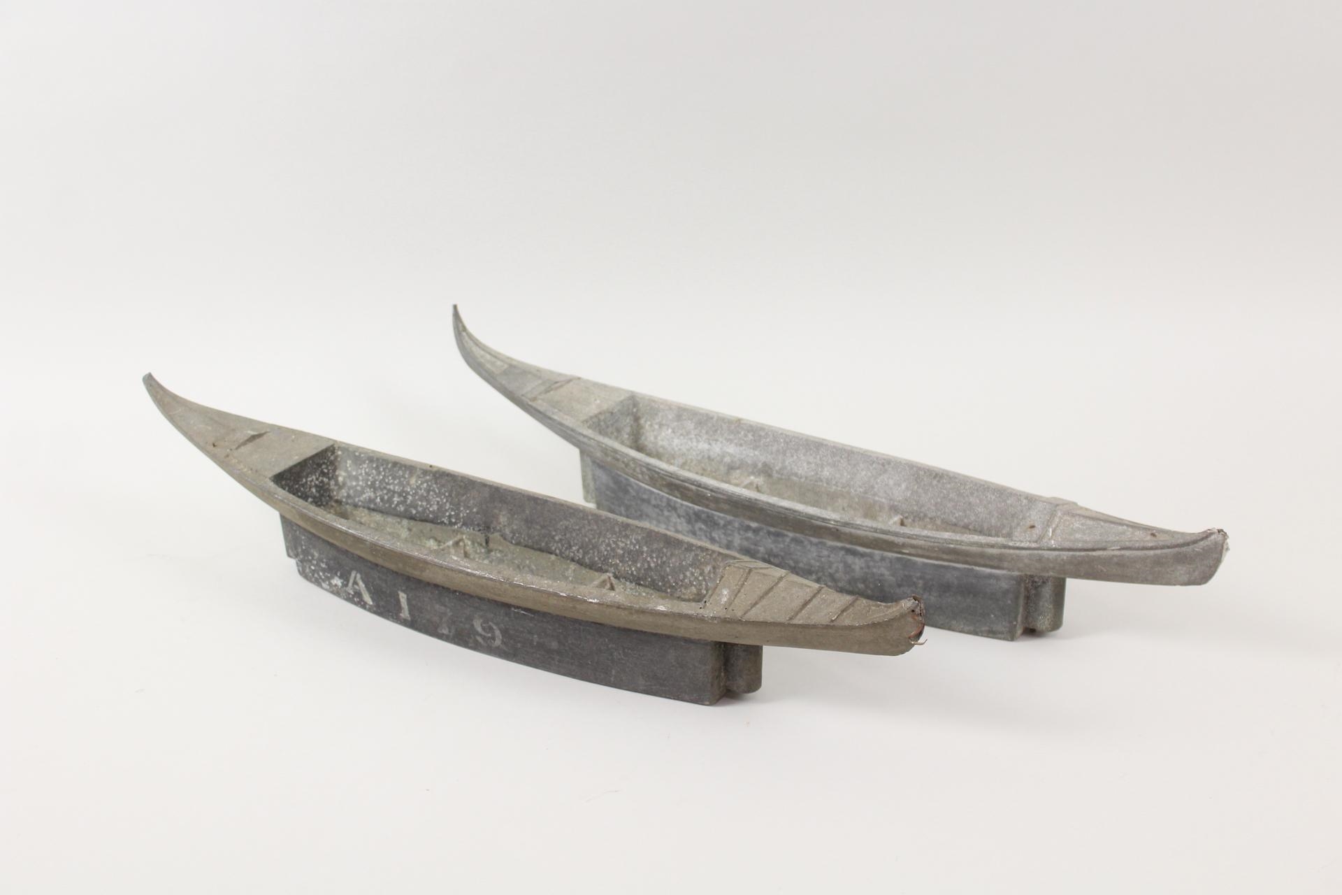 Spots | Pair of Metal Asian Style Boat Models | MutualArt