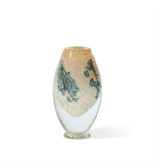 Robert Pierini | Obus-shaped blown glass vase on heel (1984) | MutualArt