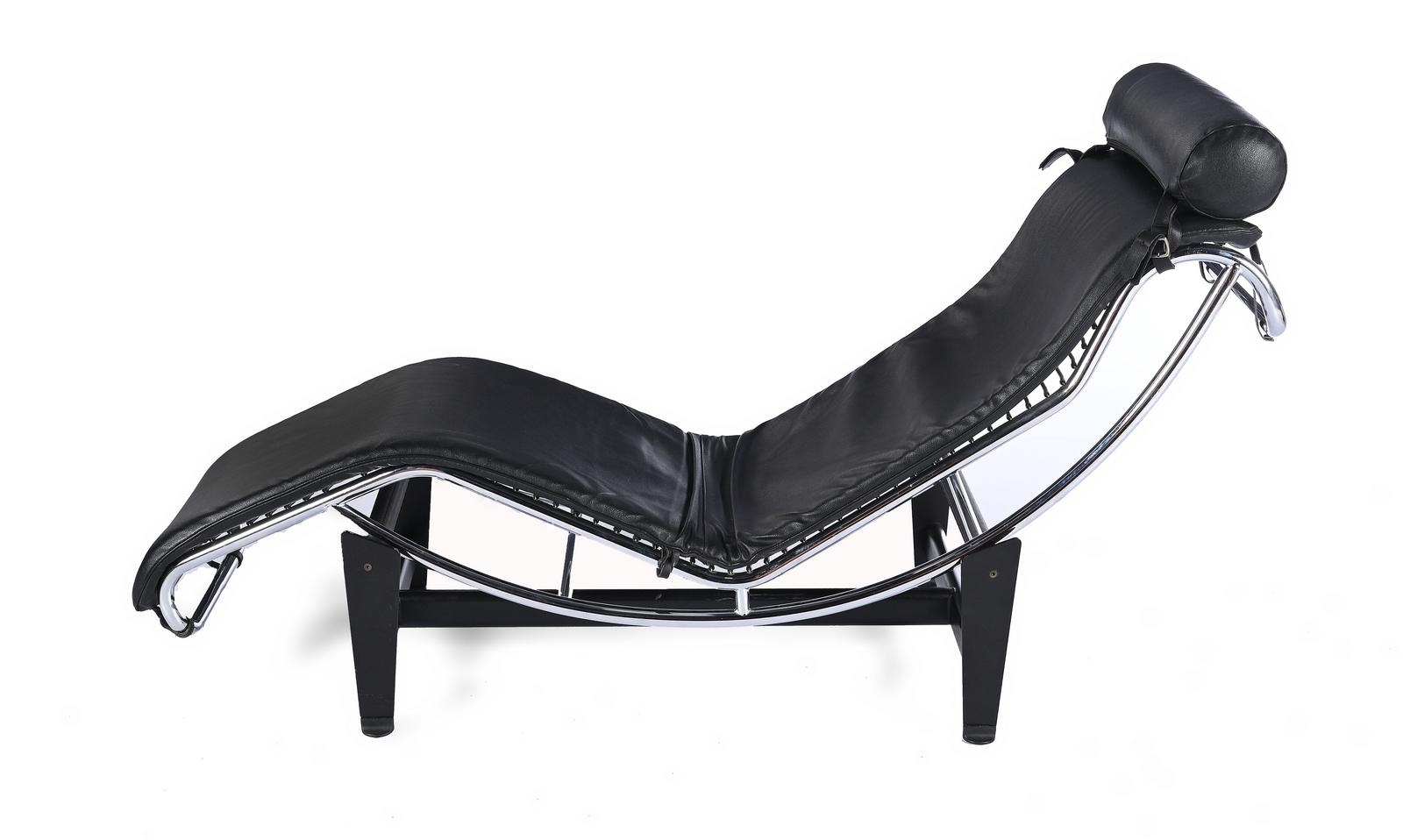 Le Corbusier | Reproduction Le Corbusier LC4 black leather and chromed ...