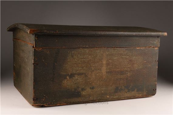 Prior | Antique 1830s Quebec Dome Box Original Paint (1830s) | MutualArt