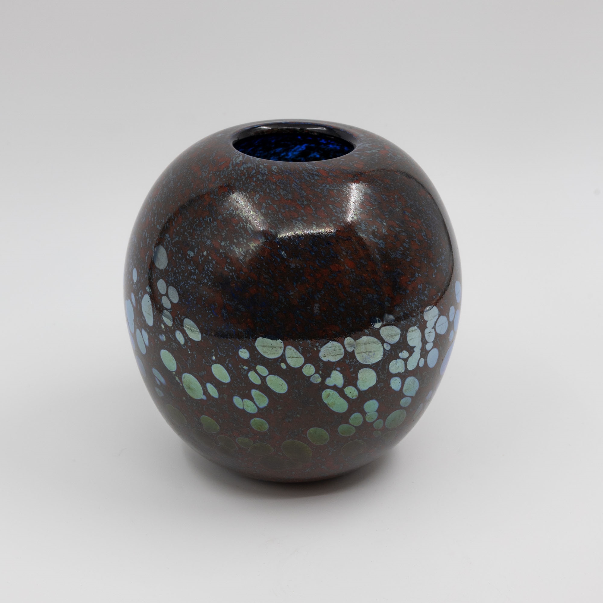 Garry Nash | Garry Nash Iridescent vase blown glass signed and dated ...