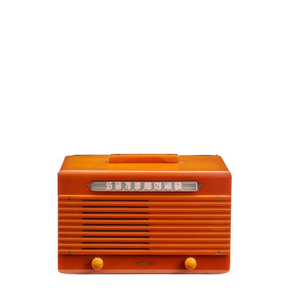 Garod Radio Corp. | GAROD MODEL 6AU-1 COMMANDER RADIO (1945) | MutualArt