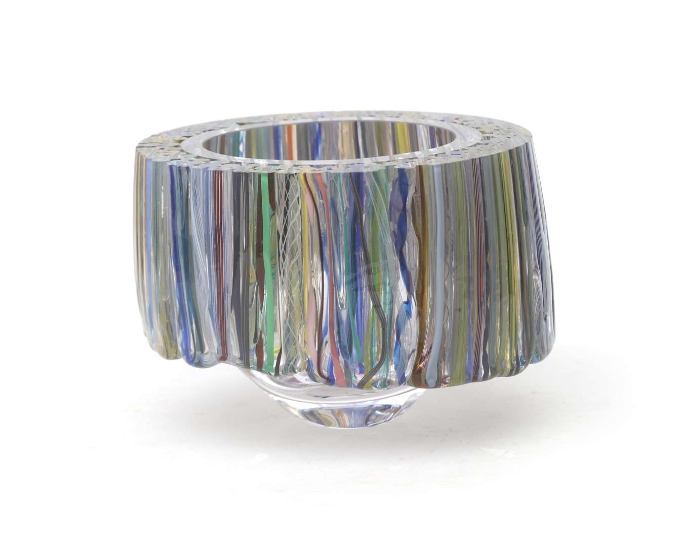 Sabine Lintzen | A clear glass bowl with multi-coloured glass threads ...