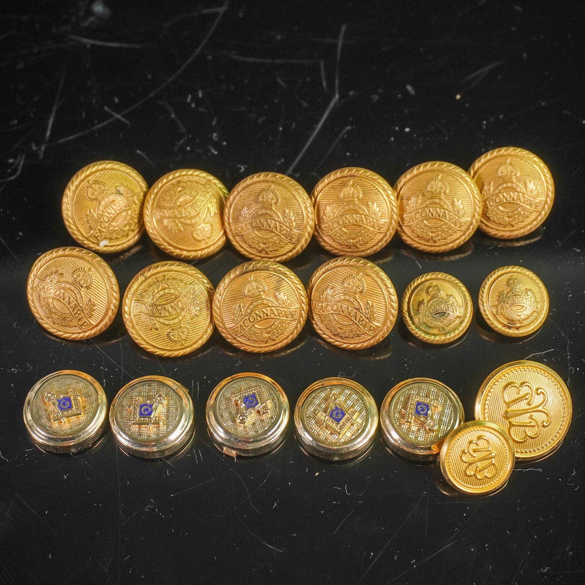 Laurel | 19pc Gold Tone Military and Masonic Button Set | MutualArt