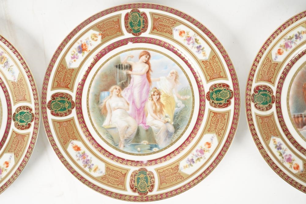 Jewelry | A Set of Twelve German Porcelain Plates | MutualArt