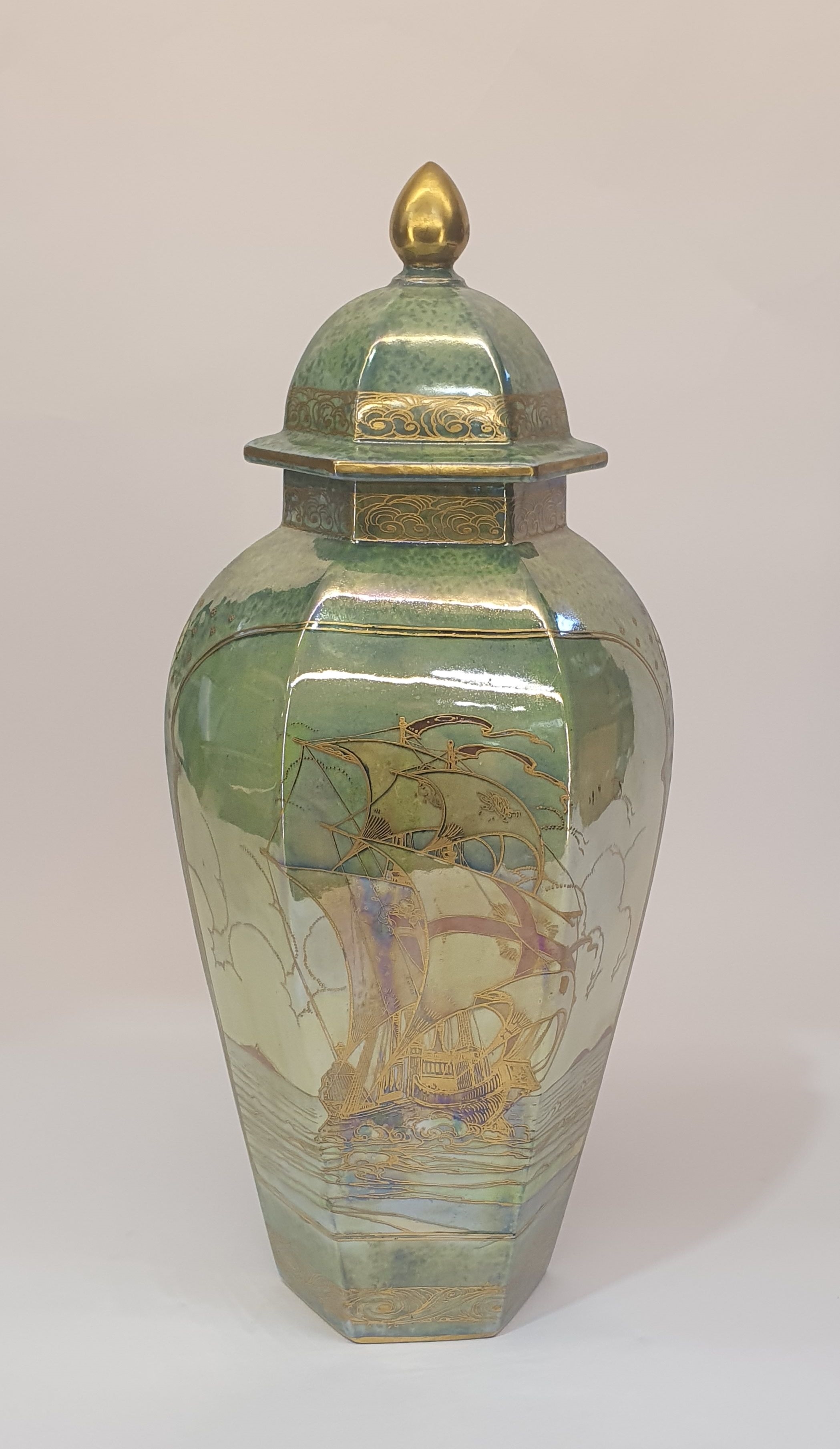 Royal Worcester | A ROYAL WORCESTER CROWN WARE LUSTRE VASE AND COVER ...