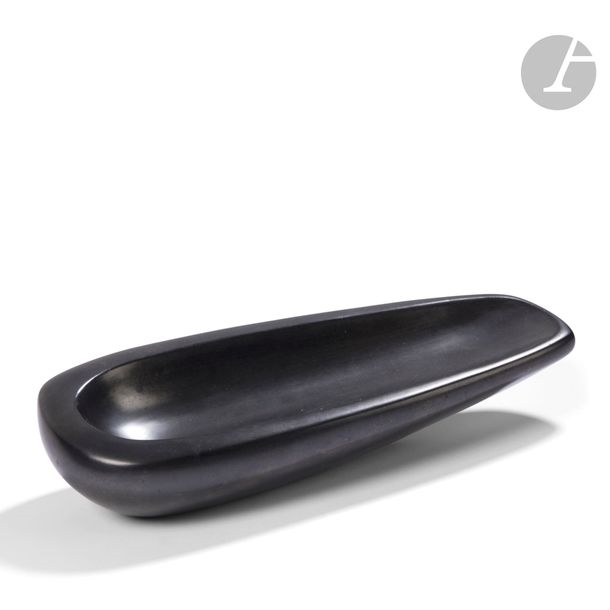 Georges Jouve | Rare and large free-form bowl. Black glazed ceramic ...
