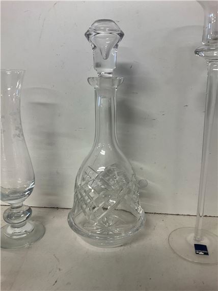 Leonardo | CRYSTAL DECANTER | MutualArt