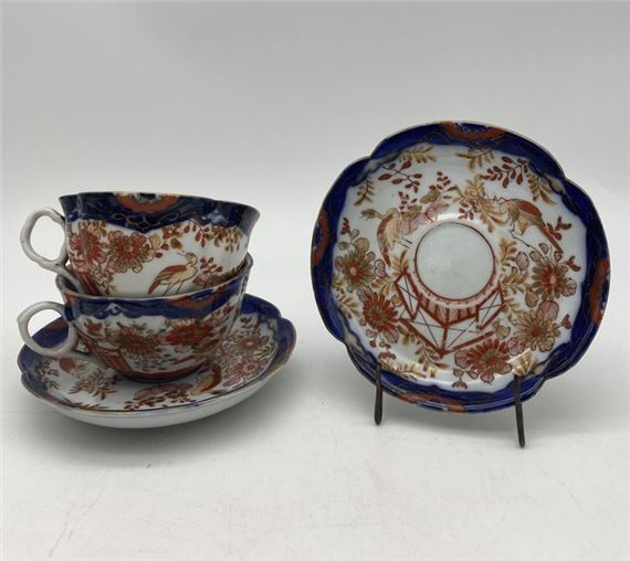 China Trade | China - Imari tea set; Set of 2 cups | MutualArt