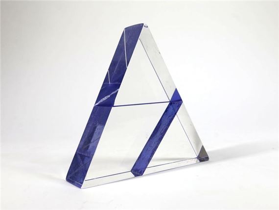 Reidunn Rugland | Triangle in colorless glass and blue arpetes (89 ...