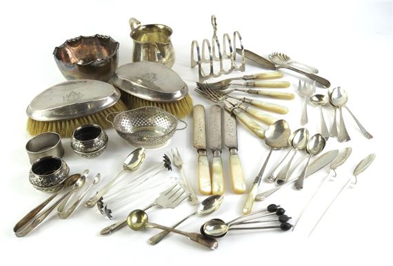 William Comyns | A collection of silverware (1934) | MutualArt