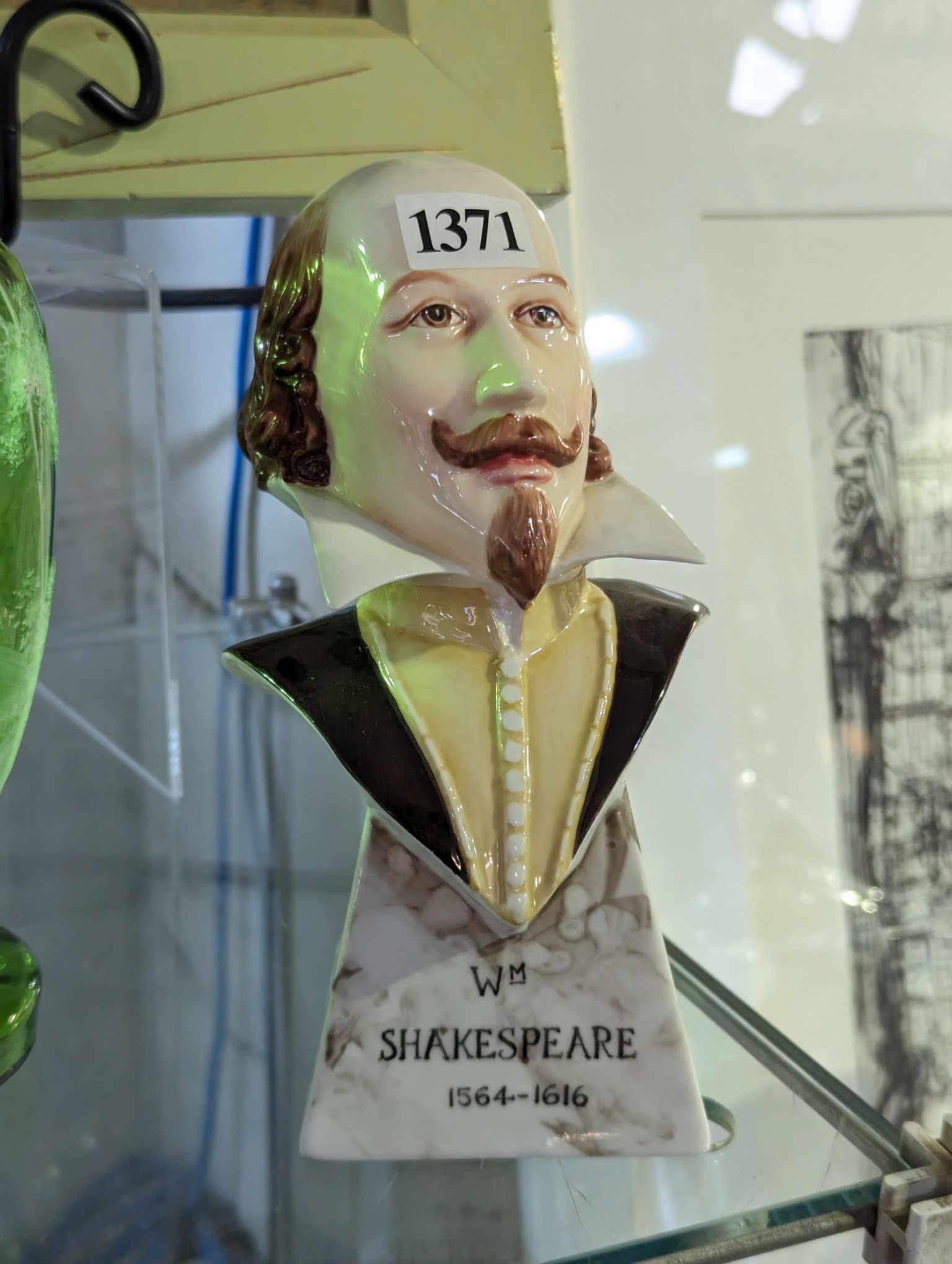 William Shakespeare | WEDGWOOD WILLIAM SHAKESPEARE BUST | MutualArt