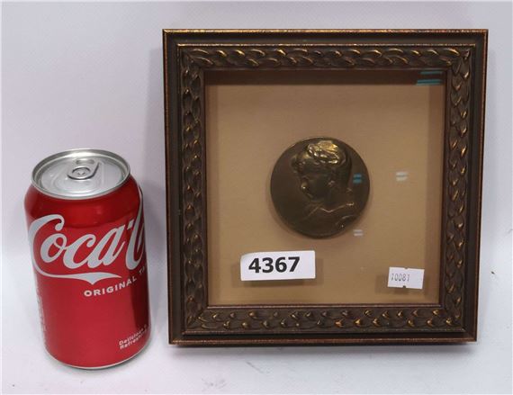 Joseph Prinz | Medallion | MutualArt