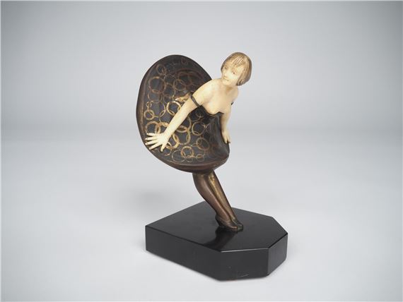 Alexander Kelety | Danseuse Sculpture Chryséléphantine à patine brune et dorée | MutualArt
