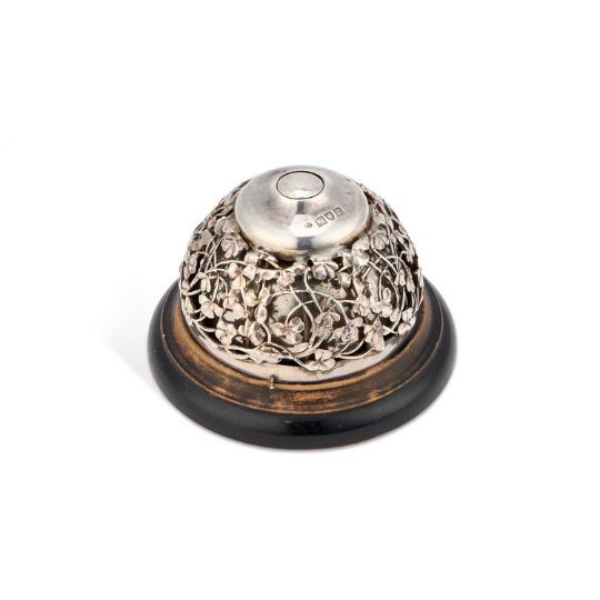 William Comyns | AN EDWARDIAN SILVER TABLE BELL (1912) | MutualArt
