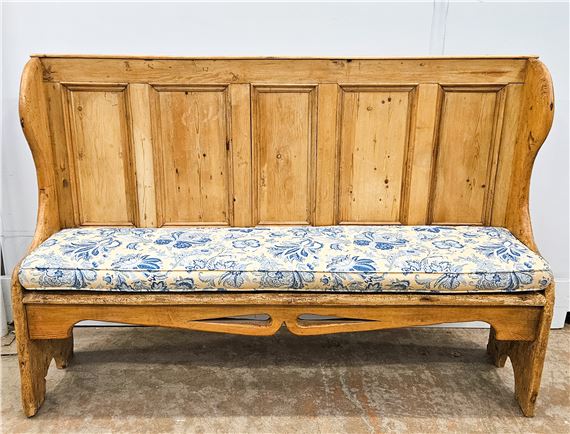 Normal | RUSTIC PINE BEACON'S BENCH | MutualArt